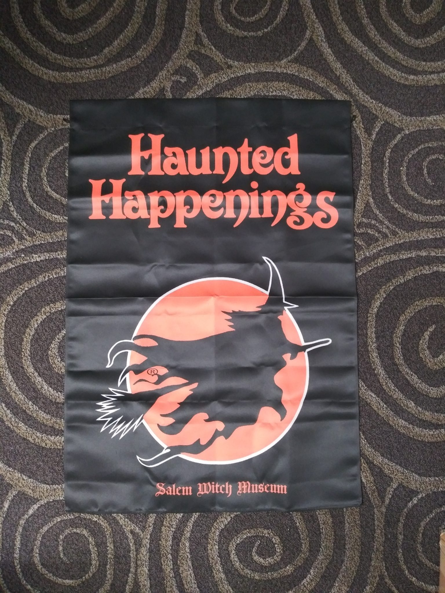 Haunted Happenings House Flag - Salem Witch Museum