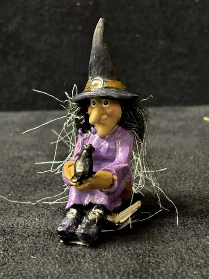Mini Garden Witches - Salem Witch Museum