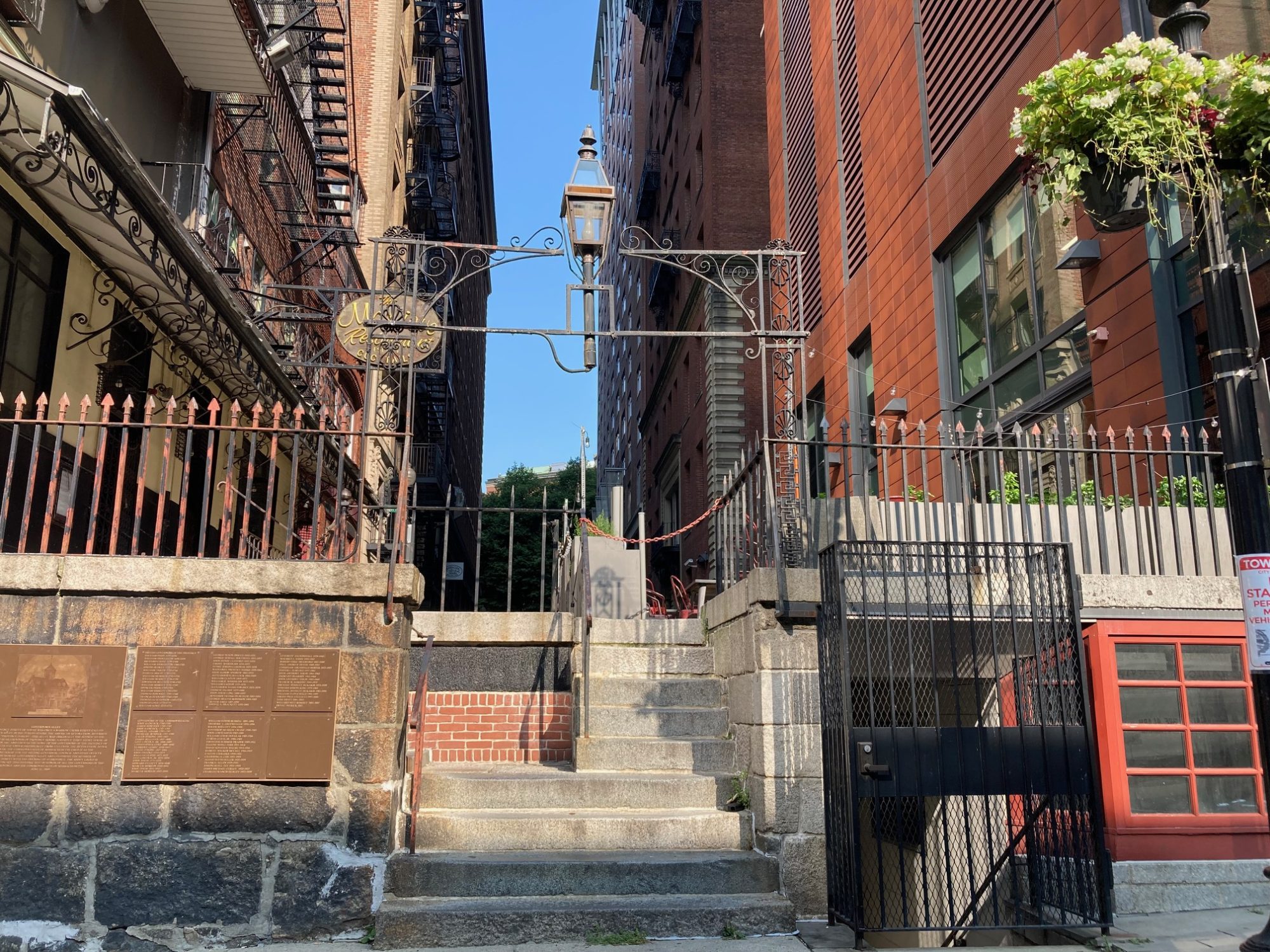 Province House, Site of - Salem Witch Museum